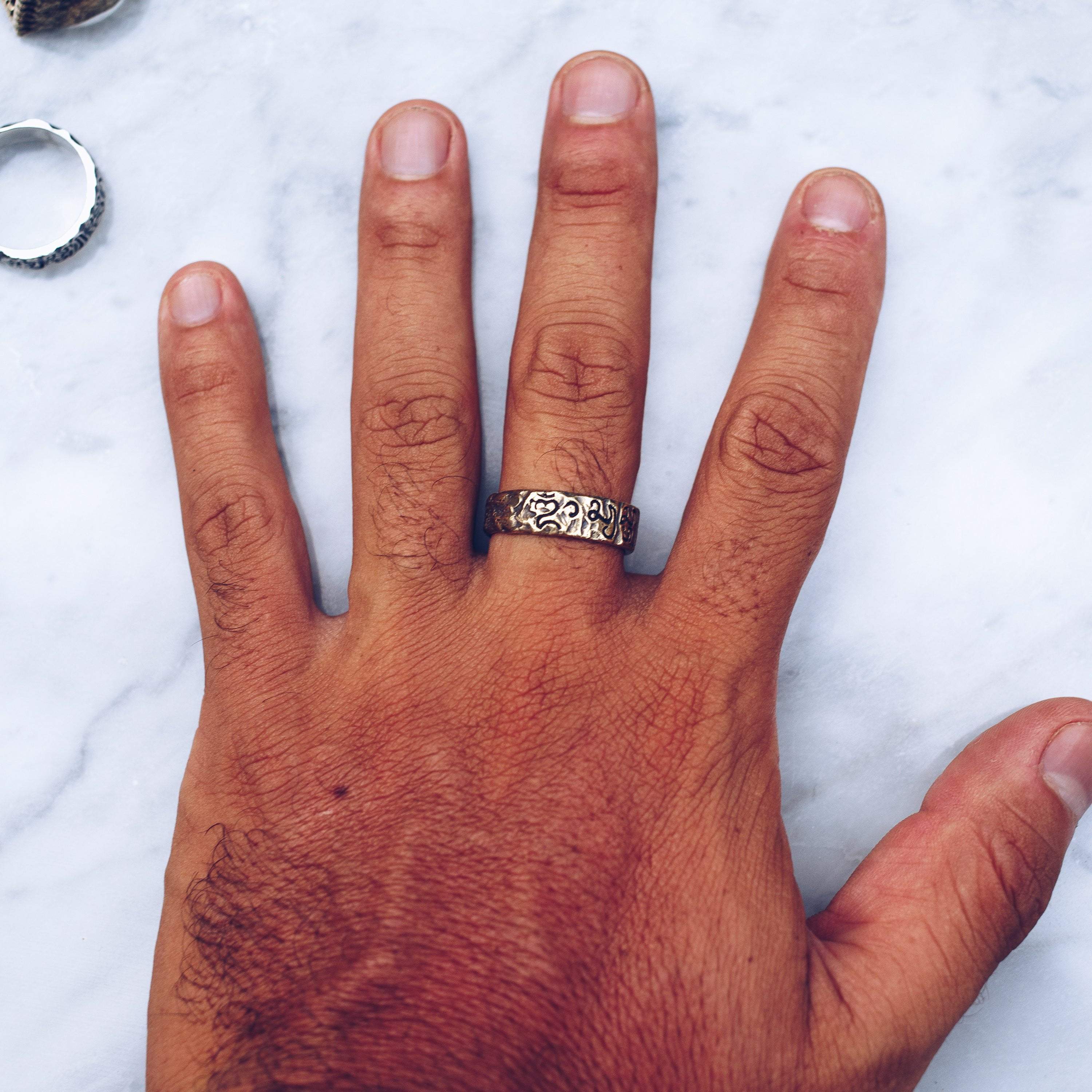 RAW BALINESE RING | BRASS